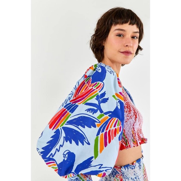 FARM Rio | Tops | Farm Rio Mixed Birds Puff Sleeve Smocked Crop Top ...